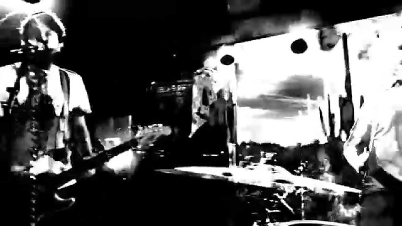 March 15, 2015: Spray Paint - "Yawn Factory" - YouTube