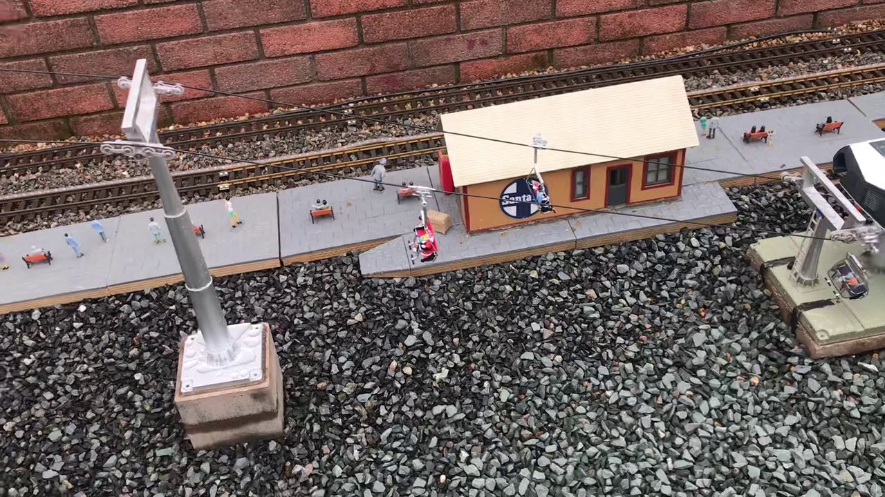 1:32 scale chair lift by Jägerndorfer - YouTube