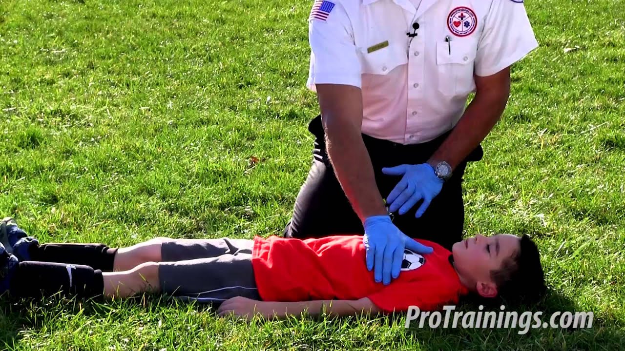 Child CPR - Lay Rescuer - YouTube