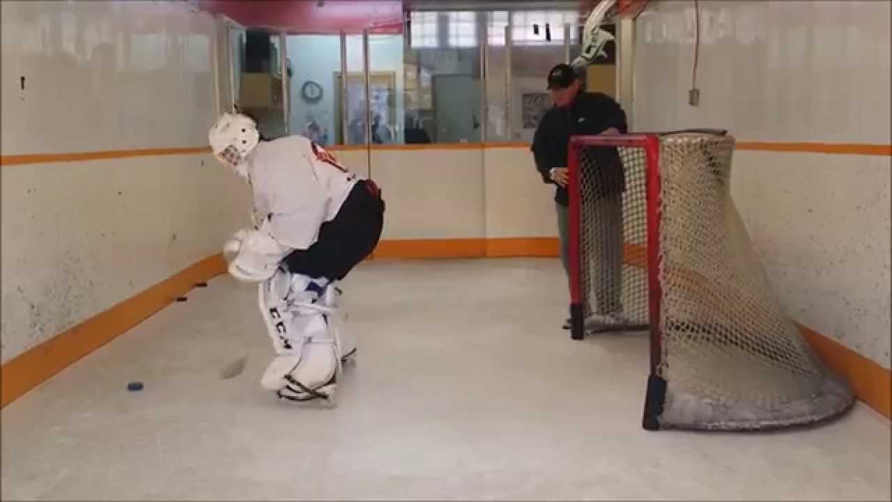 Chris Wielenga at Ron Veit Goaltending 2014 - YouTube