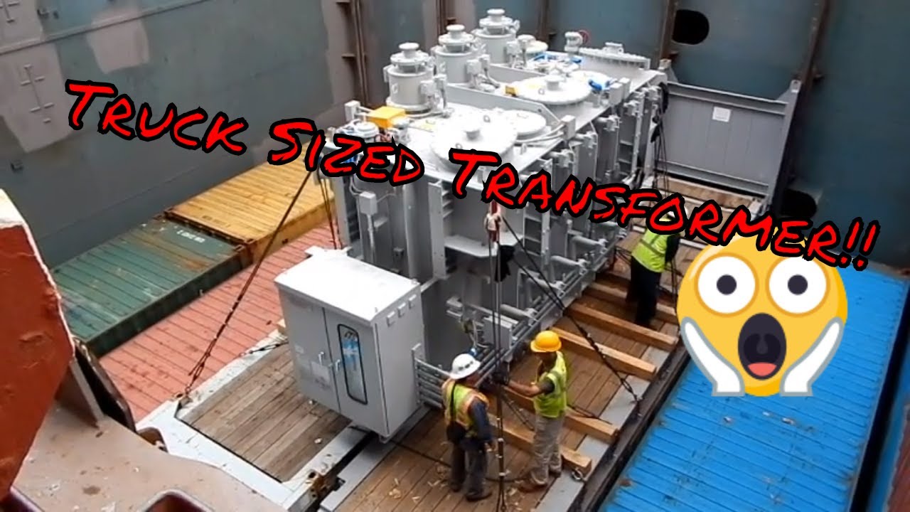 Break Bulk Discharge Off of Container Ship by Gantry Crane - YouTube