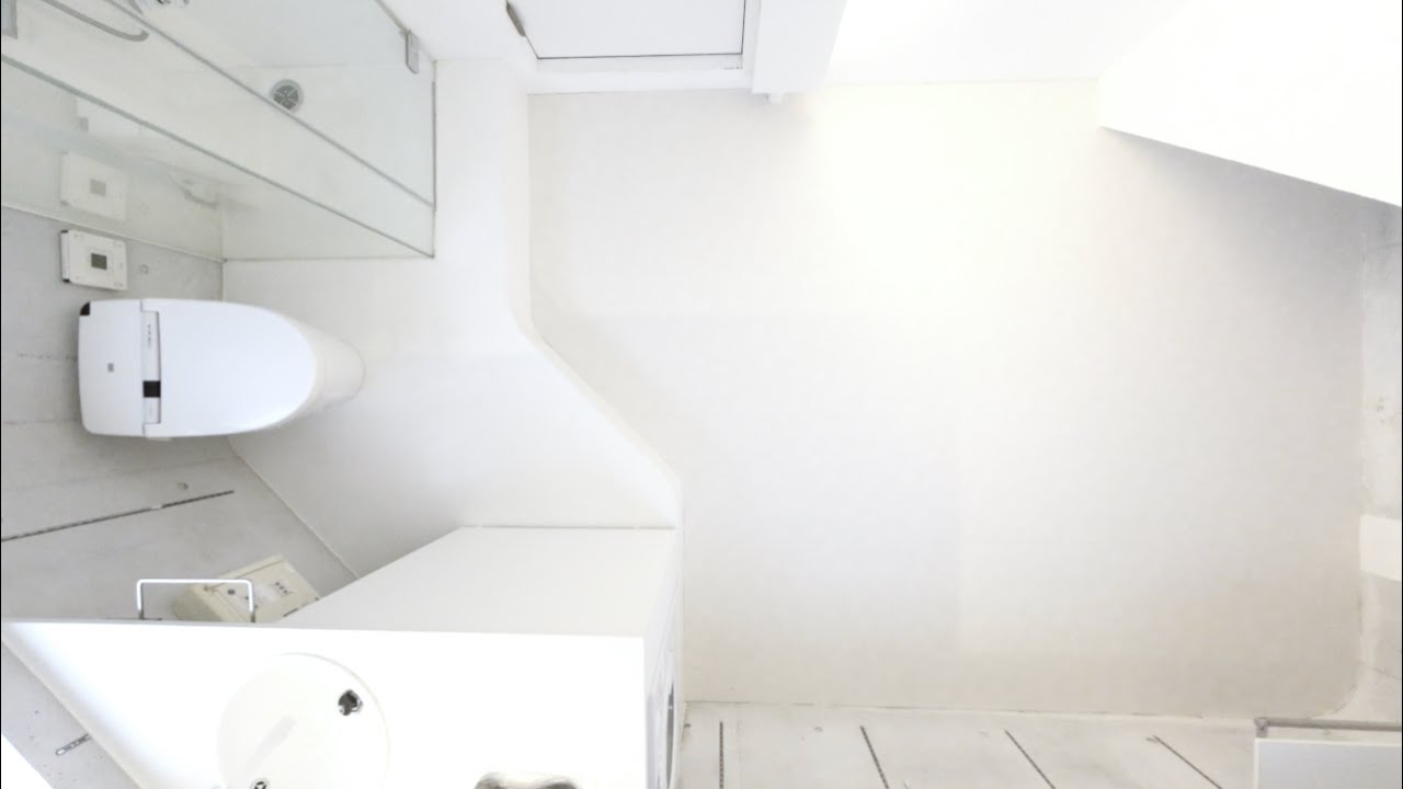 Ep 5 — A Micro Apartment in Tokyo 🏠😱 - 10sqm/108sqft - YouTube