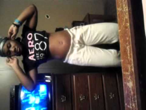 Me belly rollin to lick lick lick..