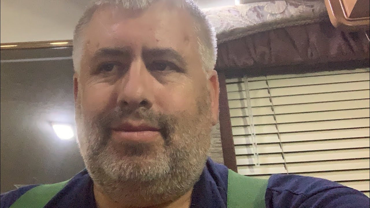 HAY BALER TALK WITH THE BALER MAN - YouTube