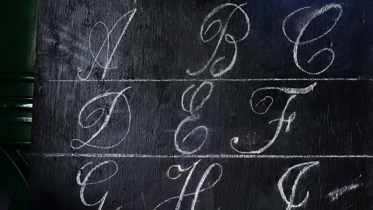 Bill Passes Asking Schools To Teach Cursive Writing - YouTube