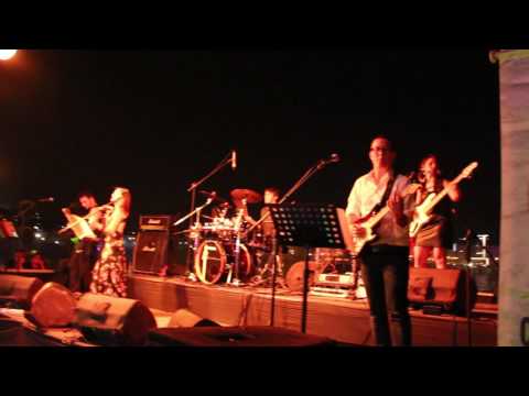 La Vie Nouvelle Konser - Köprüaltı (Duman)