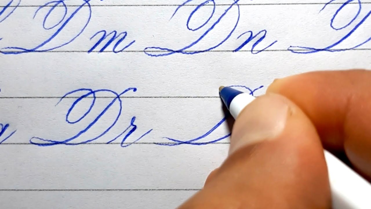 How to write & practice capital D with letters a to z in copperplate ...