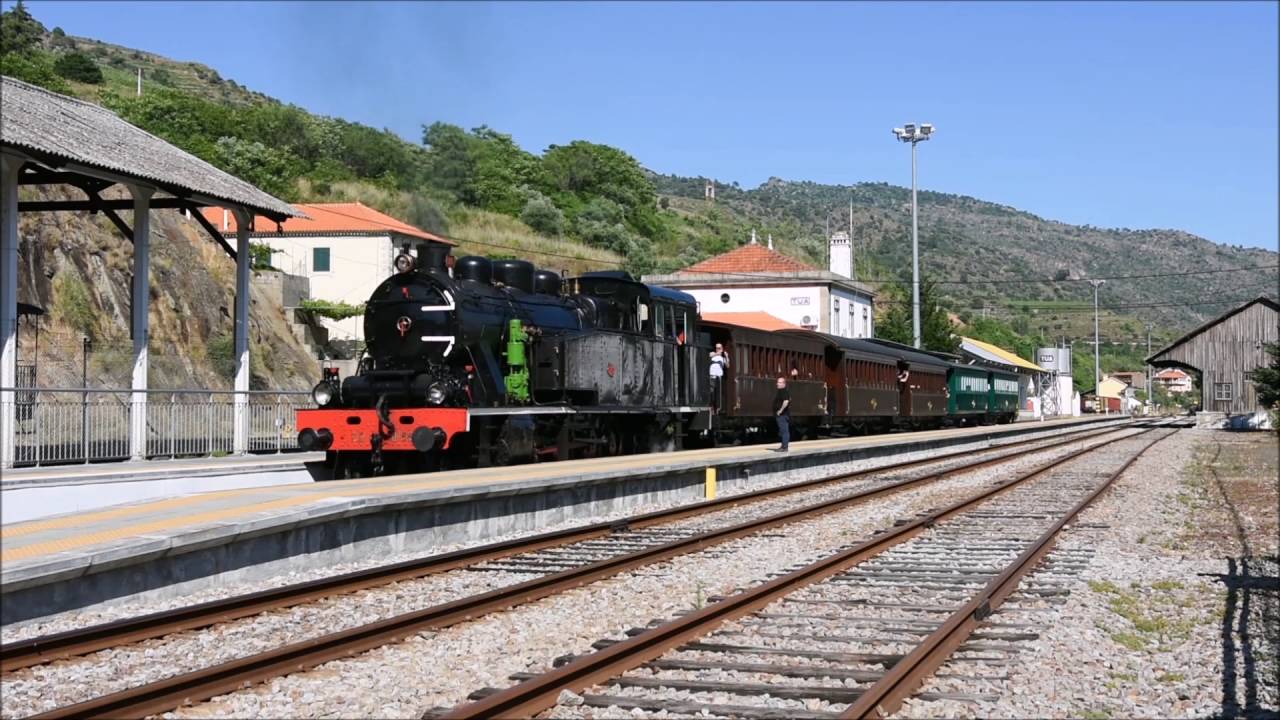 Comboio Histórico do Douro - YouTube