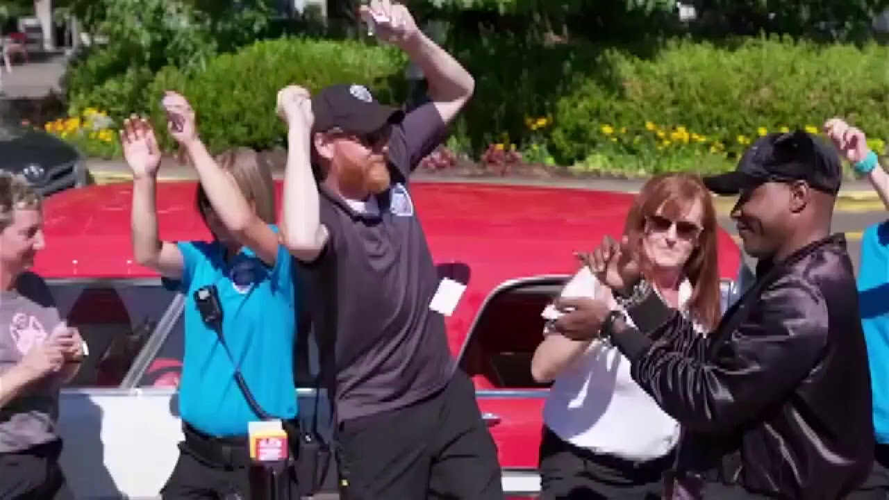 New music video from Portland's Moshow the Cat Rapper - YouTube