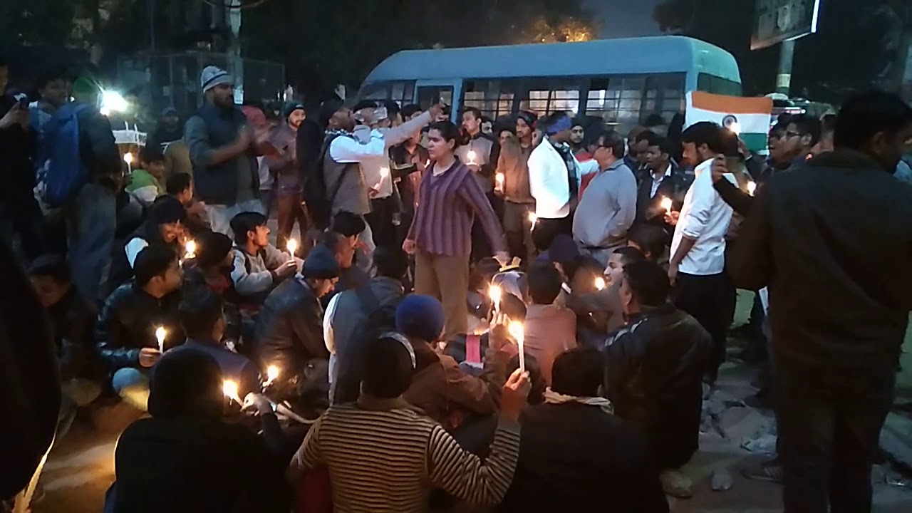 Upsc andolan,mukherjeenagar,csat protest,hindi medium,2019 - YouTube