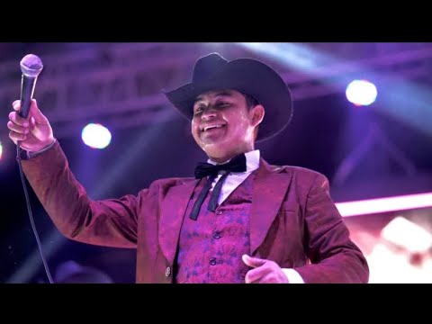 Erick Velez de Vaqueros Musical, Piensa Morena a capela - YouTube