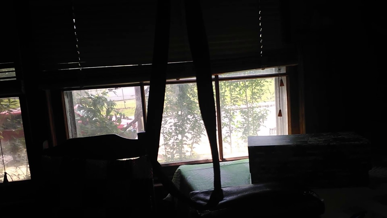 OMG I FOUND A NOOSE IN MY ROOM - YouTube