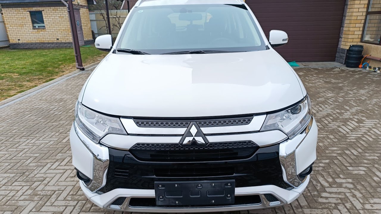 MITSUBISHI OUTLANDER 3 в комплектации Enjoy 2022 г из ОАЭ в продаже ...