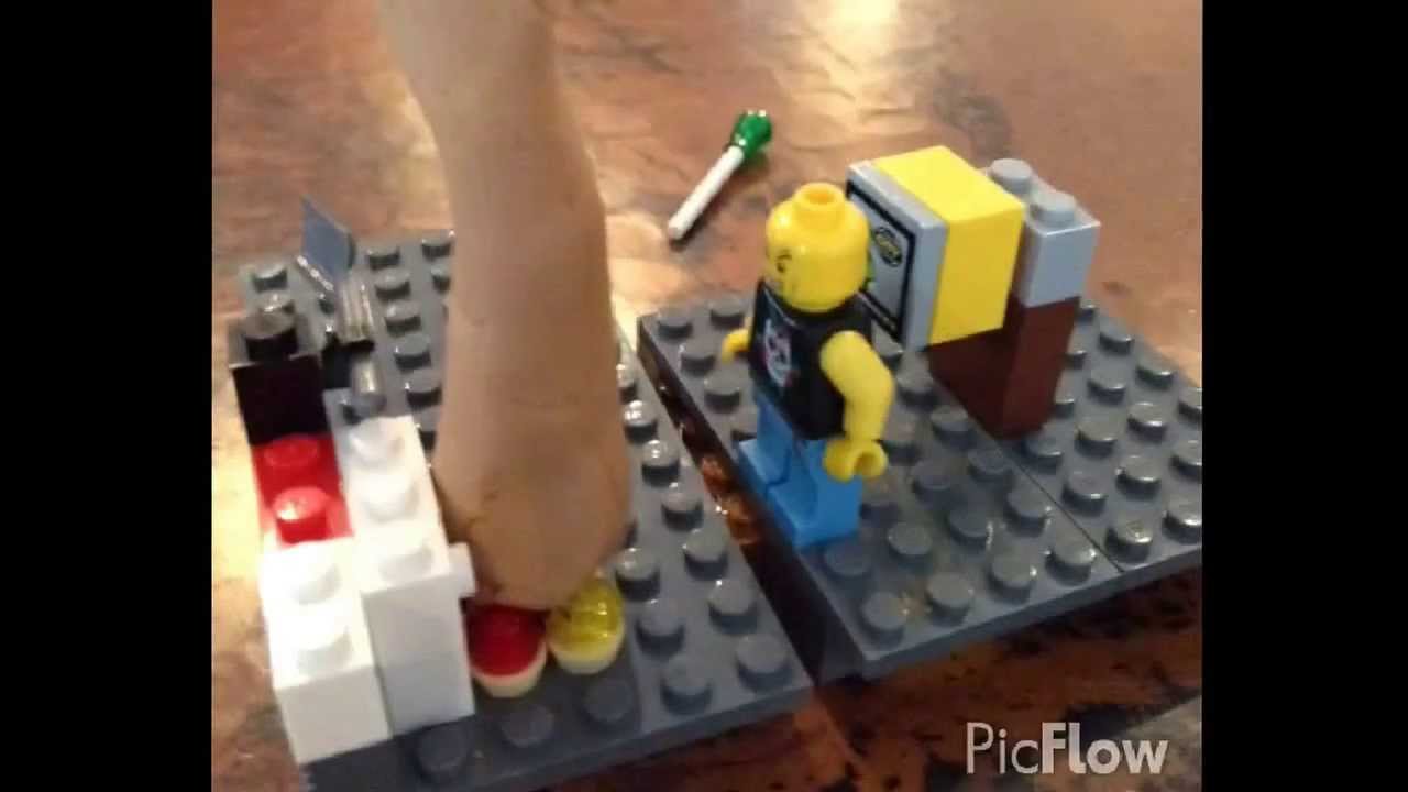 Lego poop fail - YouTube