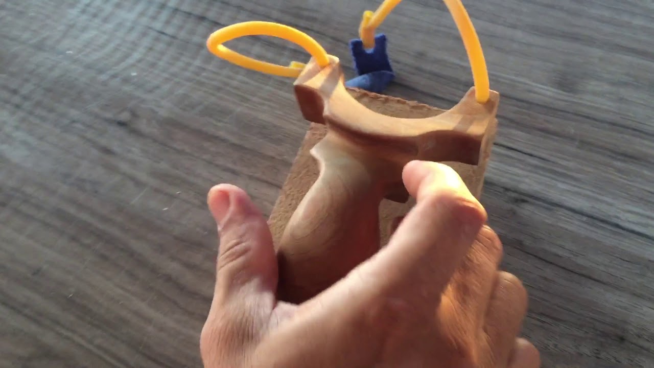 Cabo de estilingue de madeira amarelão - YouTube