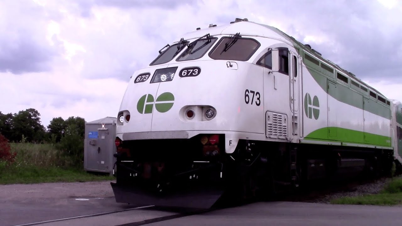 ULTRA RARE! GO Transit MP54AC 673 on the Stouffville line! - YouTube