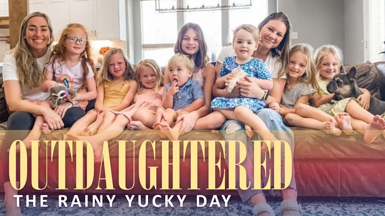 OutDaughtered | THE BUSBY QUINTS AND THE RAINY YUCKY DAY | THROWBACK ...