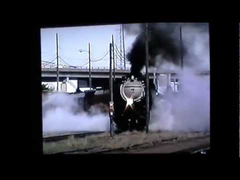 Union Pacific 3985 steamy reverse move in Pine Bluff, Ar. 6-1-04 - YouTube