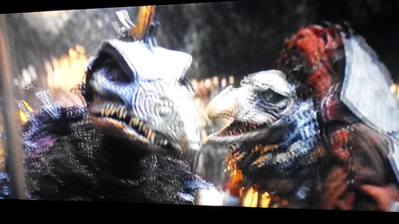 The Dark Crystal: Age Of Resistance Skeksis Retreats - YouTube