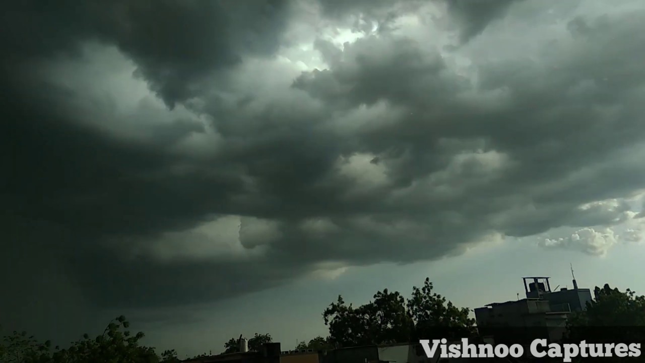 Rain and Sun at the same time with Rainbow and Breeze - YouTube