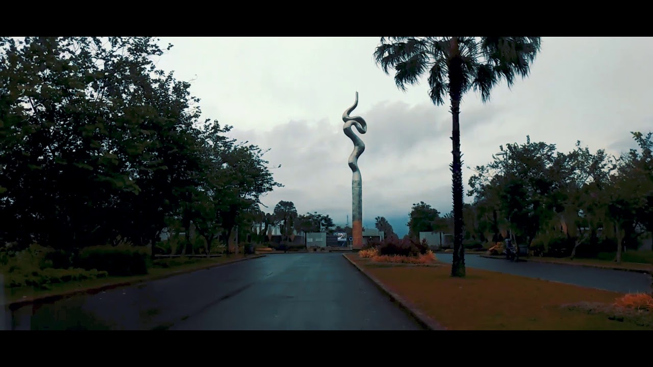 OASIS DJARUM KRETEK FACTORY ENTRANCE - YouTube