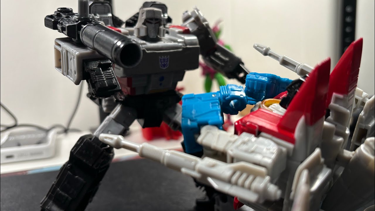 I’m Stupid! | Transformers Stop Motion - YouTube