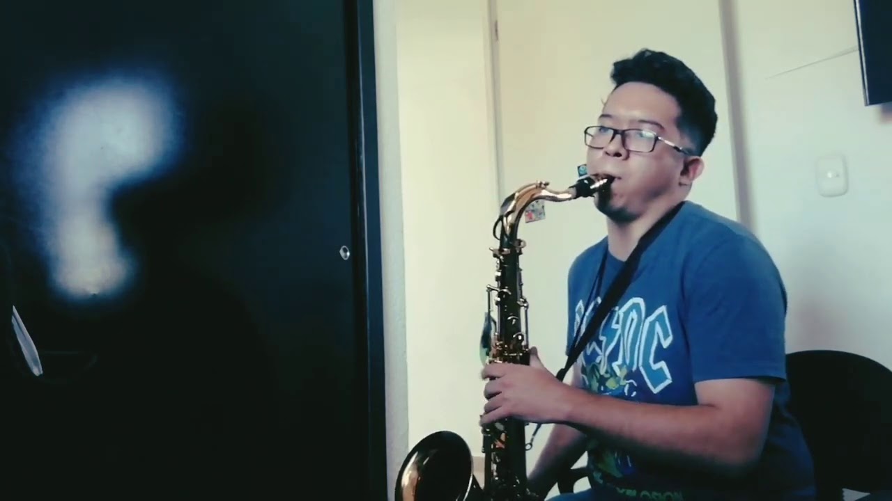 Toxic - Britney Spears Cover Saxophone - YouTube