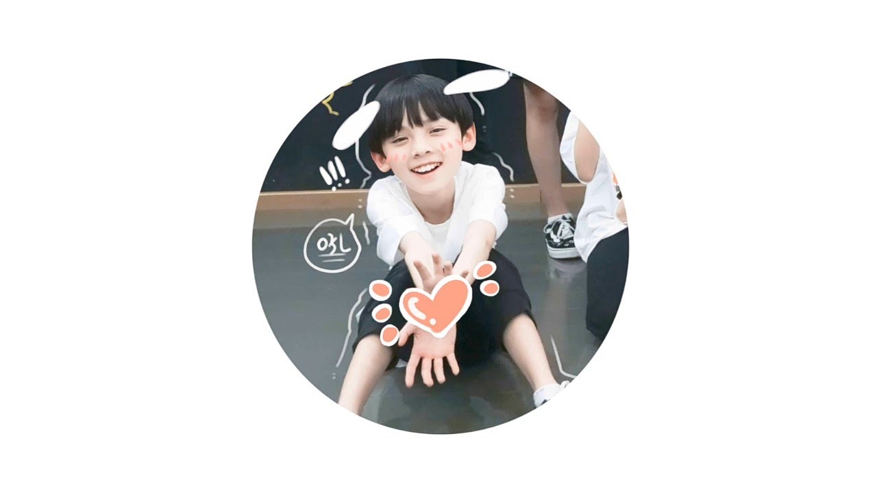 【zuohang】he is so cute 💕 - YouTube