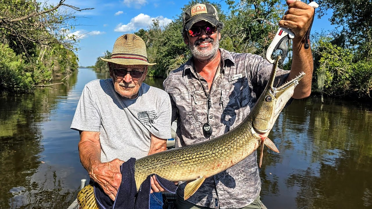 Smoked Garfish! Alligator Gar Catch and Cook! - YouTube