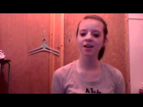 ainslie singing chasing cars by snow partrol - YouTube