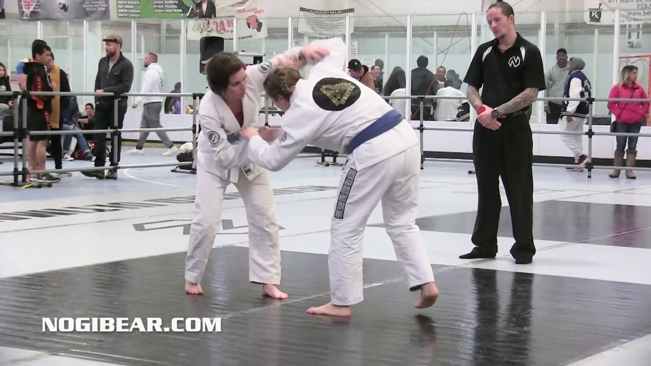 #286 TRIANGLE CHOKE! Girls Grappling @ NEW BREED NJ Tournament • Women ...