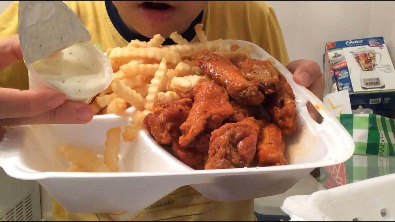 Hot Wings Muckbang American Deli (Asian Kid Production) - YouTube