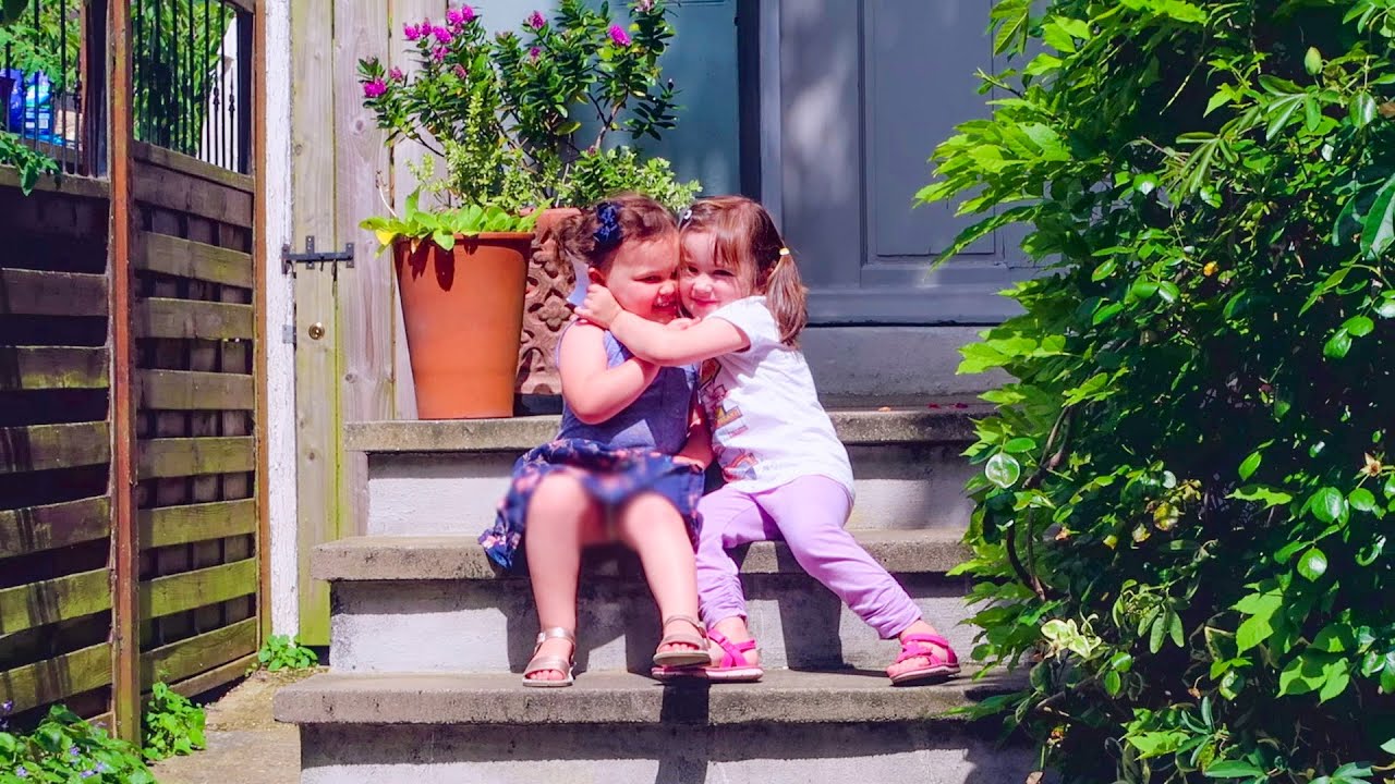 HER FIRST BEST FRIEND! - YouTube