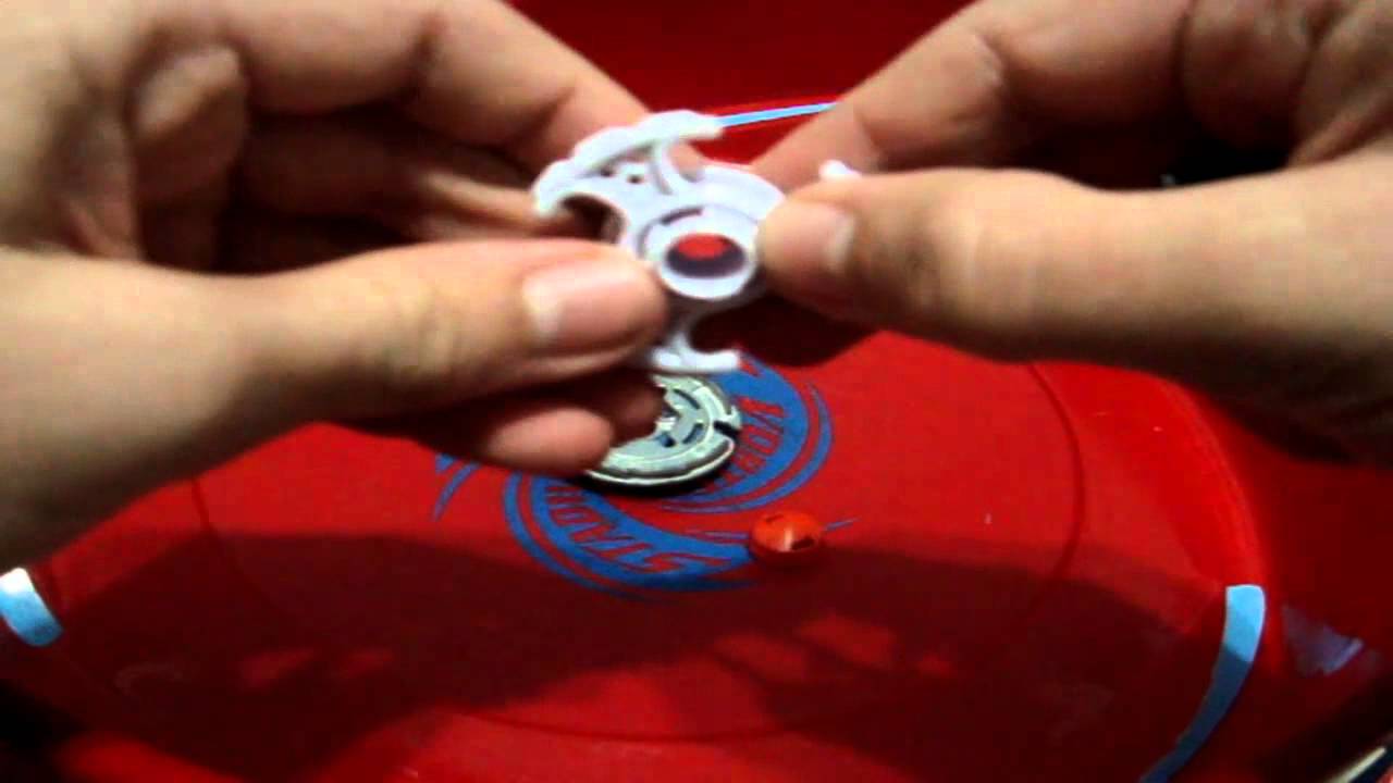 Beyblade Spin Track e Street Battle Dica - YouTube