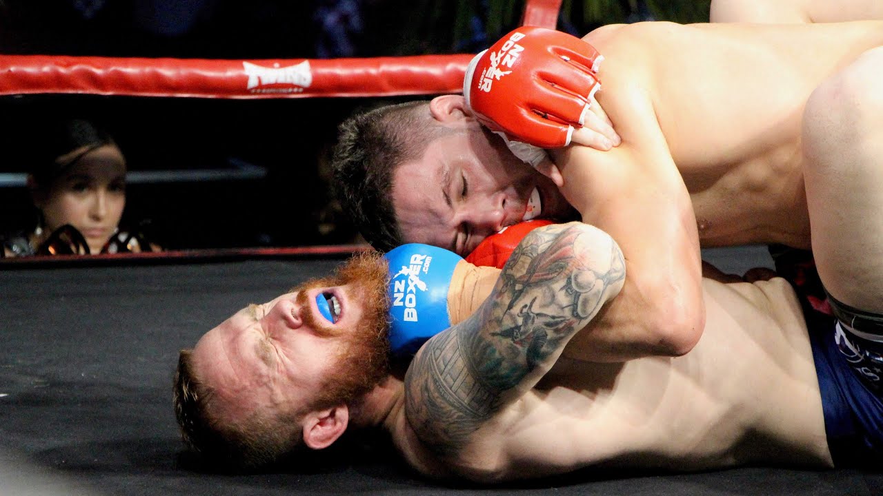 62kg: Aaron Tau vs Logan Price - YouTube