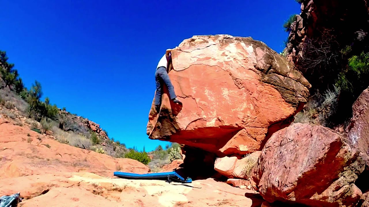 Bouldering near Sedona, AZ - YouTube