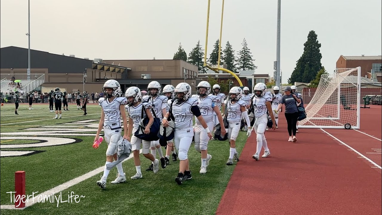 INTERESTING 1ST HALF | TITUS TIGER 8TH GRADE FOOTBALL - YouTube