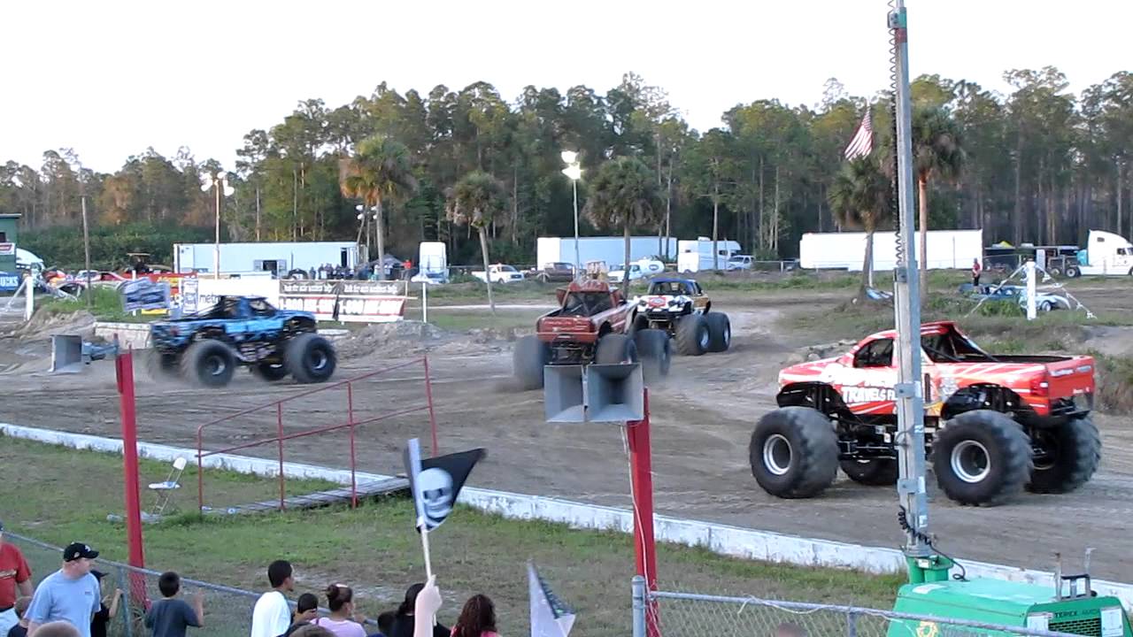 8 Monster trucks start up at once! - YouTube