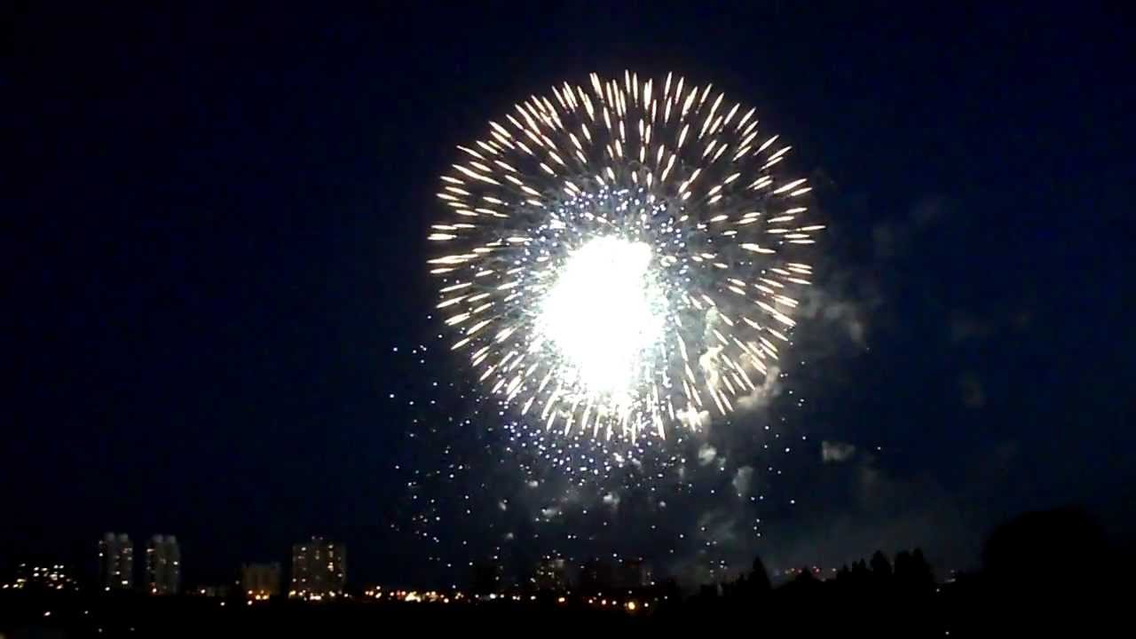 Canada Day Fireworks Edmonton July 1 2013 - YouTube