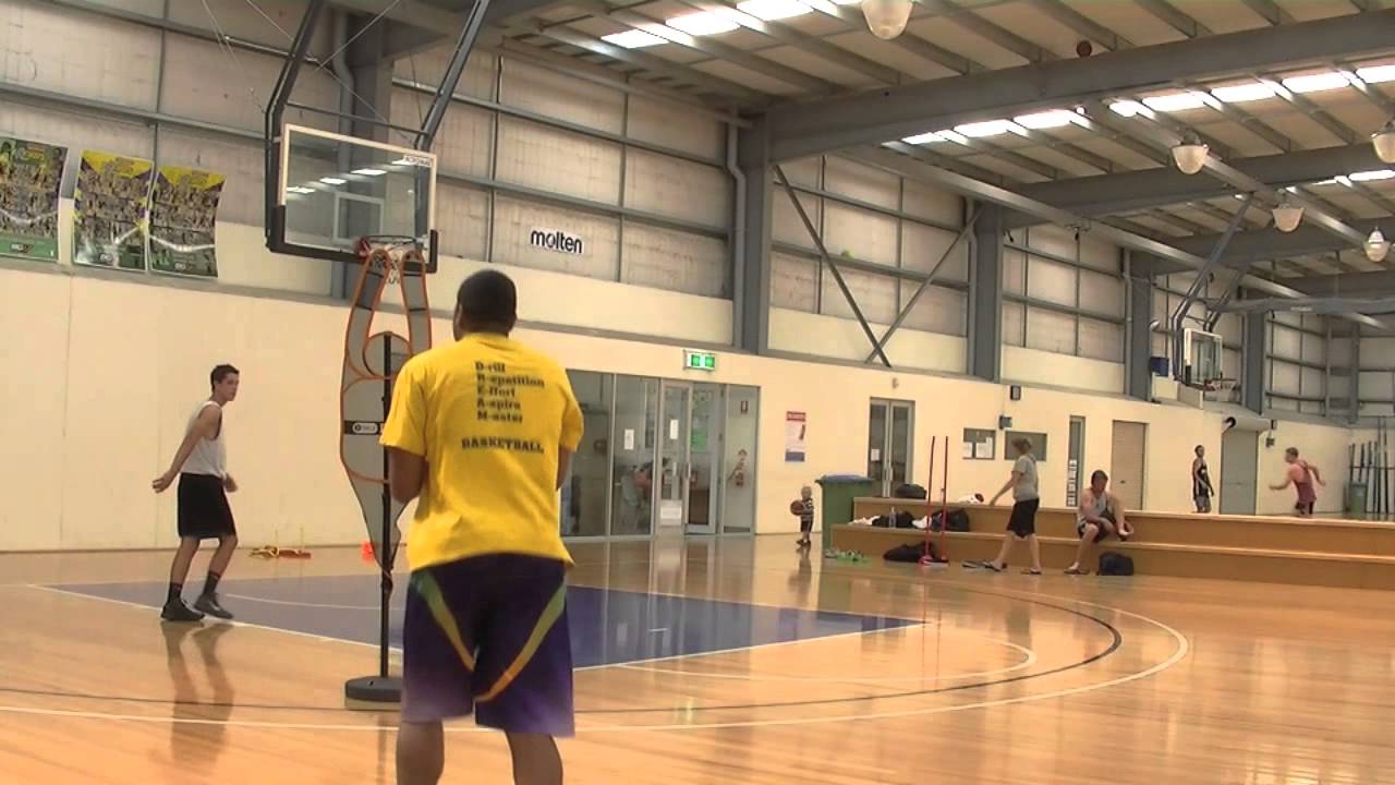 DeMarcus Berry Workout/ D.R.E.A.M Basketball Training - YouTube