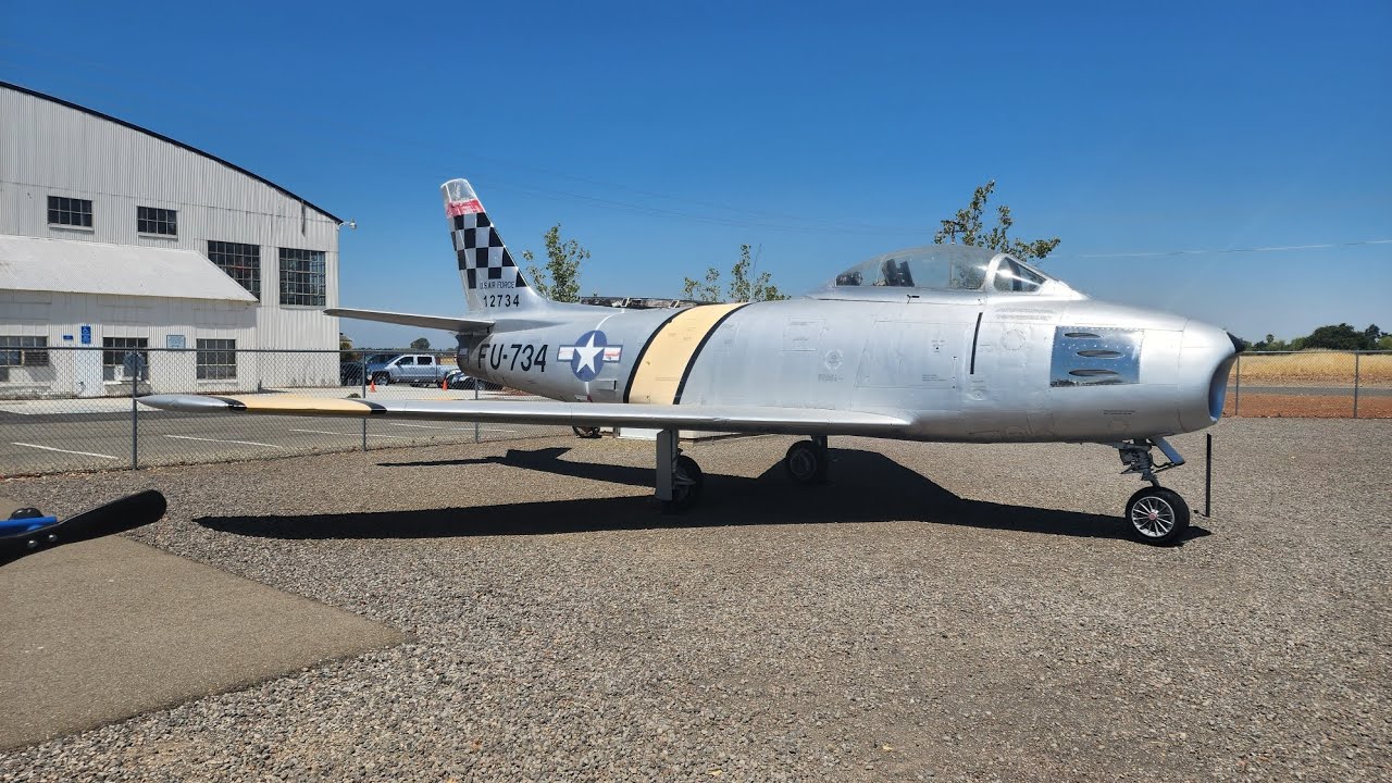 California Fire Fighter Air Attack Team take off from Chico Air Museum ...