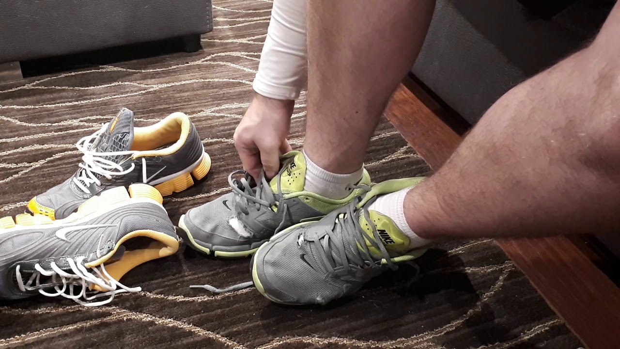 Shoe swap and play - YouTube