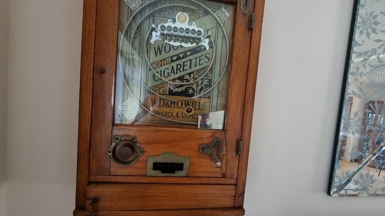 Quick Look At My Dads Penny Allwin Win A Cigarette - YouTube