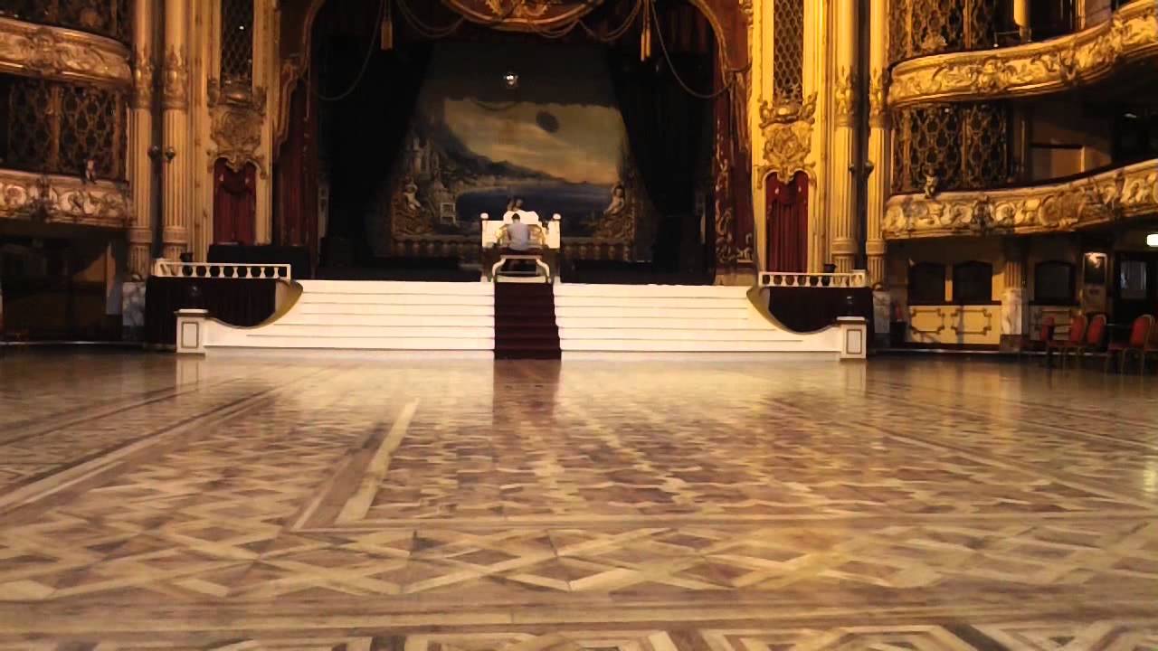 A Tribute to Reginald Dixon MBE at the Wurlitzer Theatre Organ of the ...