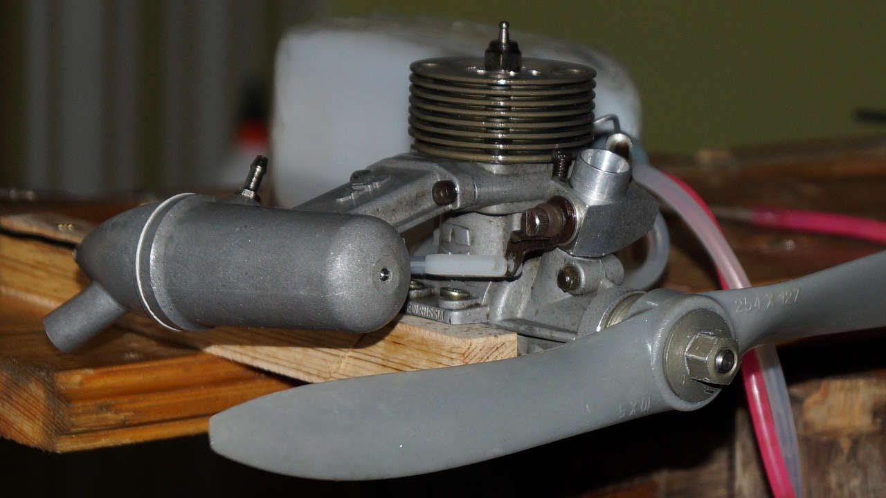 Norvel AME 25 BB RC - YouTube