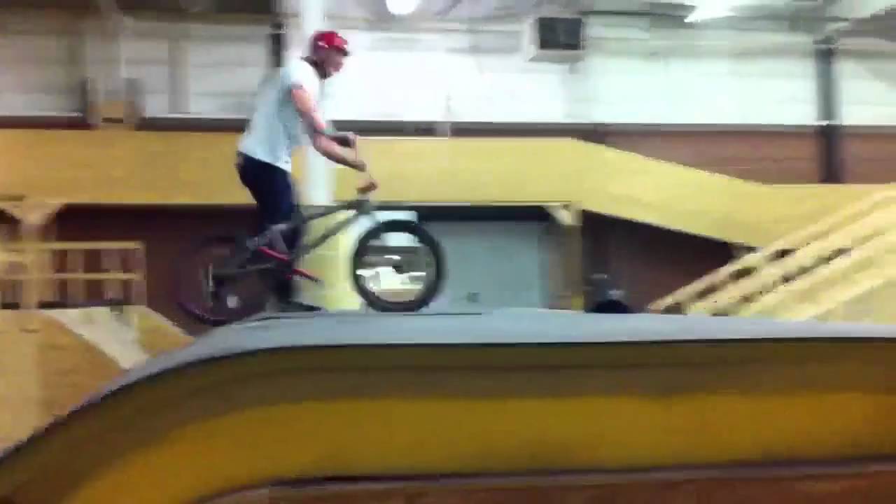 Shawn Duffield has big balls! - YouTube