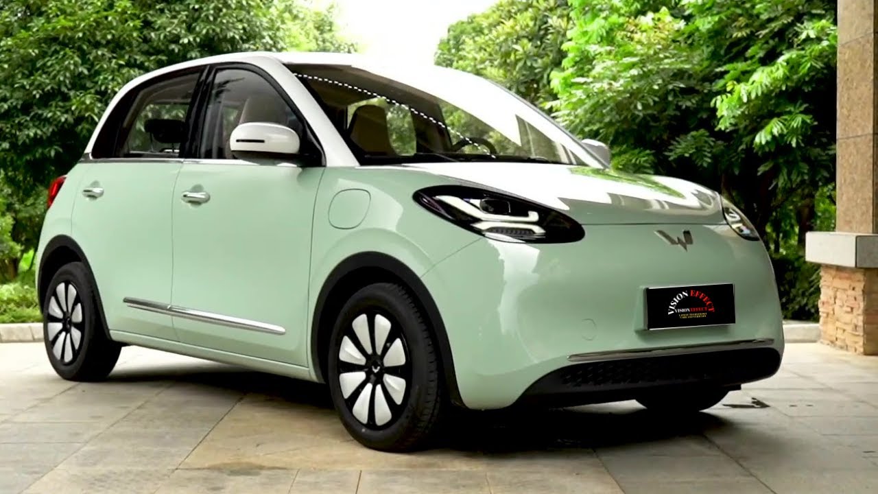 In Green Color, New Wuling BINGO EV 2024 - YouTube