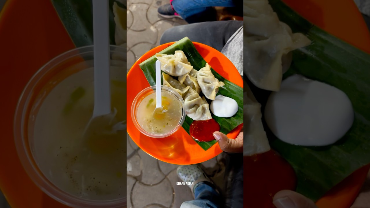 Veg Momo के दाम में खाएं Fish Momo - YouTube