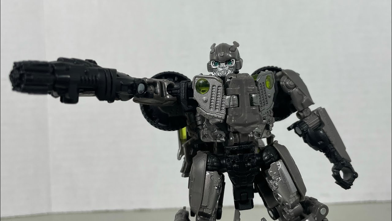 This is a Nice Repaint Transformers Studio Series 77 Deluxe Class Nest ...