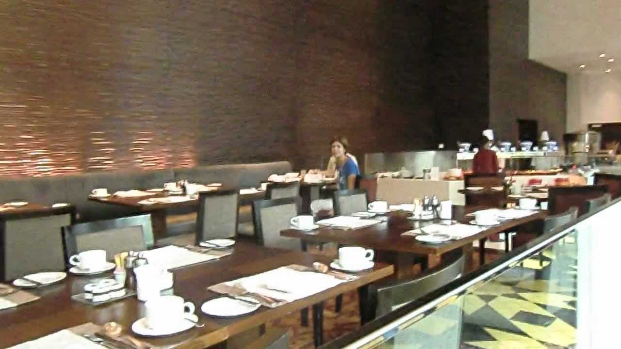 Buffet Breakfast in the Al Manzil Hotel Dubai - 4* luxury | AUDIOVISOR ...